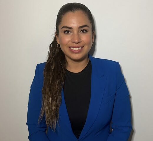 Kelly Lazo de la Vega est officiellement candidate du Parti Québécois ...